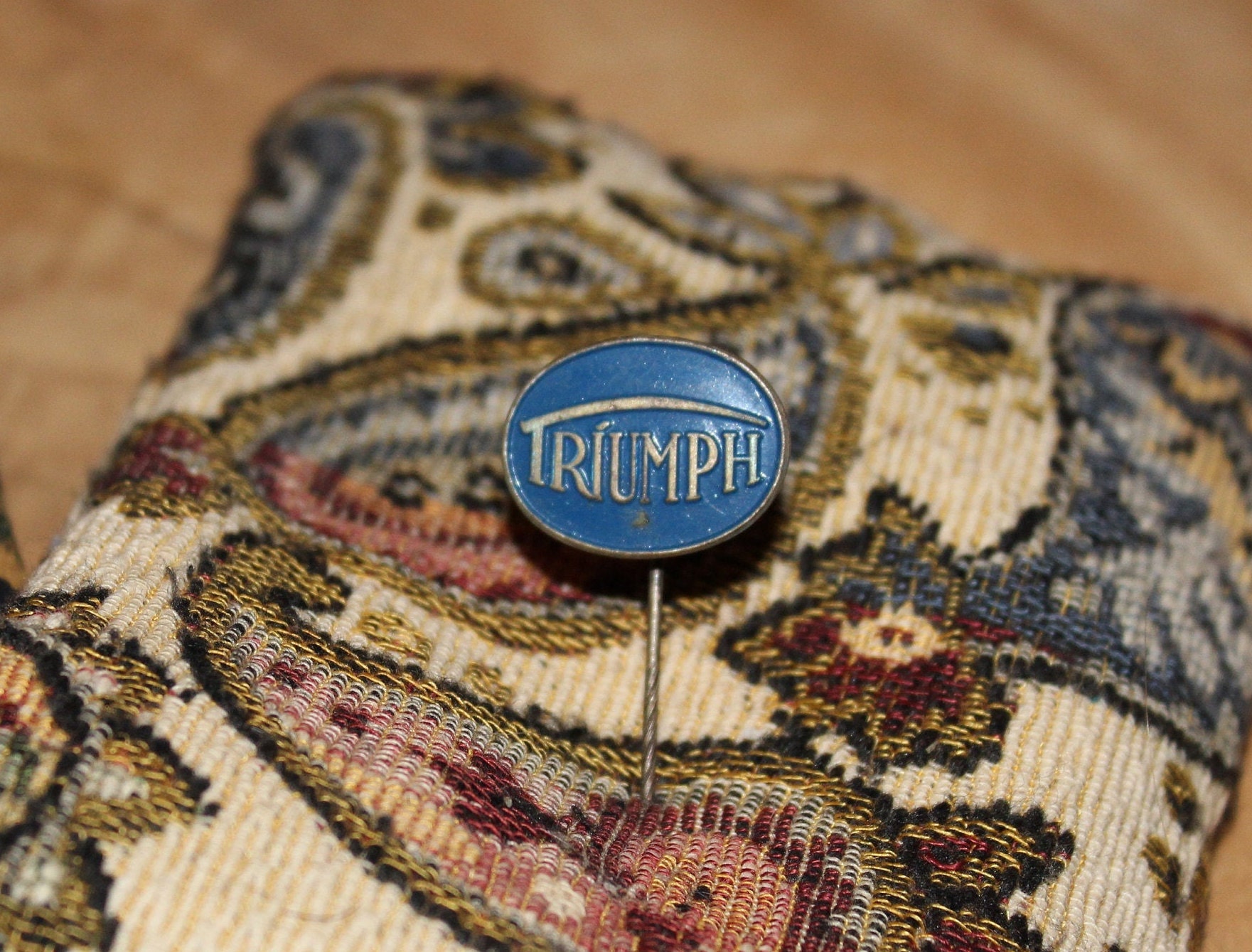 Vintage Triumph Motorcycle Pin Badge Triumph Motor Company Automotive ...