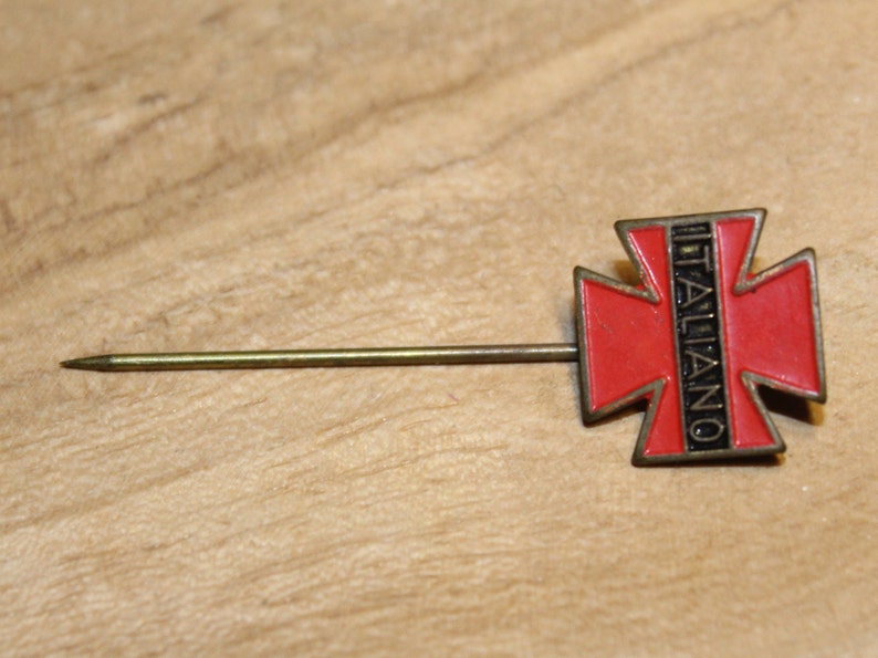 Vintage Italian Military Pin Red Cross Badge - Etsy