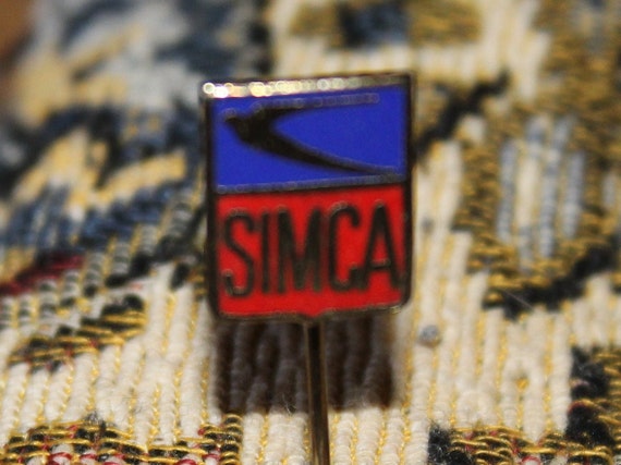 Vintage Simca enamel pin - automotive Advertising car… - Gem