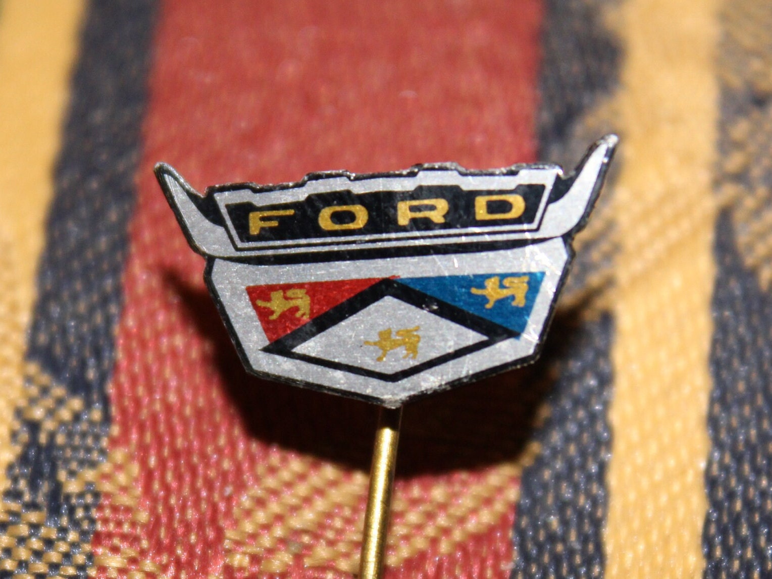 Vintage Ford Pin Badge American Car Automotive CA 1960 - Etsy
