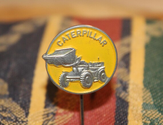 vintage caterpillar pin badge 1960's - loader bulldoz… - Gem