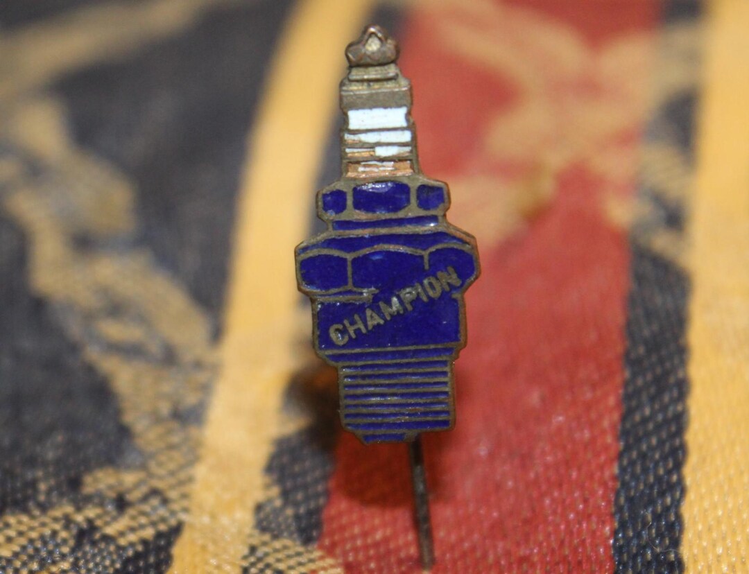 Albert Champion AC Spark Plug Pin - Vintage Auto Parts Enamel Pin Badge ...
