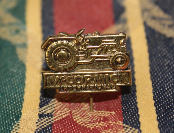 1950's mccormick deering tractor pin - international … - Gem