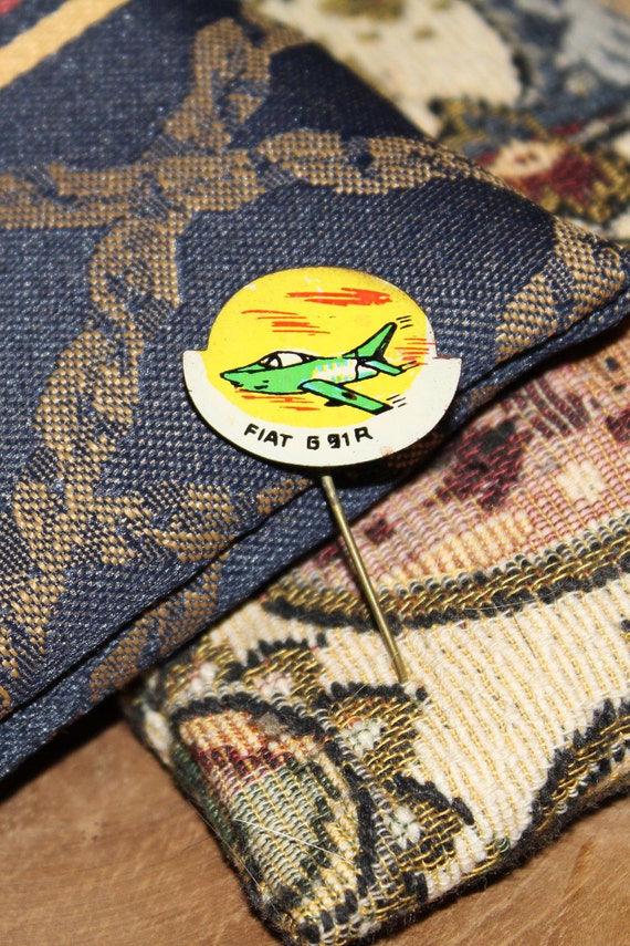 FIAT Transporter Pin: The cult on wheels - Gem