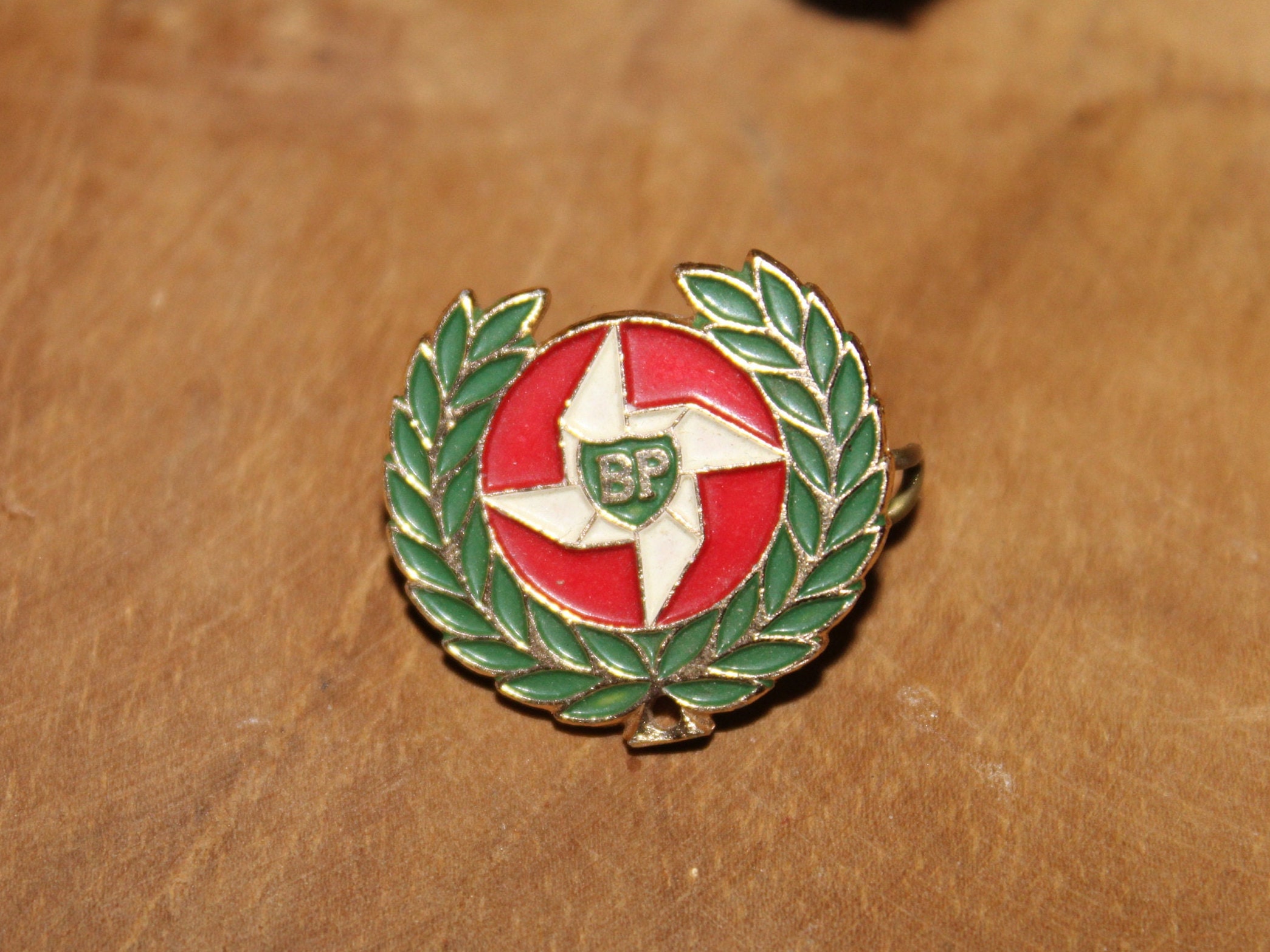 Vintage BP British Petroleum Brooch Emblem Petroliana Gas - Etsy