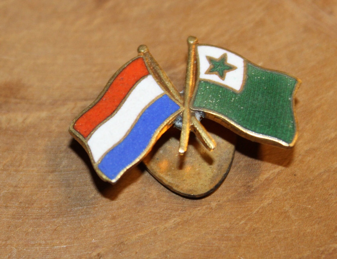 Vintage Esperanto Enamel Buttonhole Pin - Dutch and Esperanto Flag ...