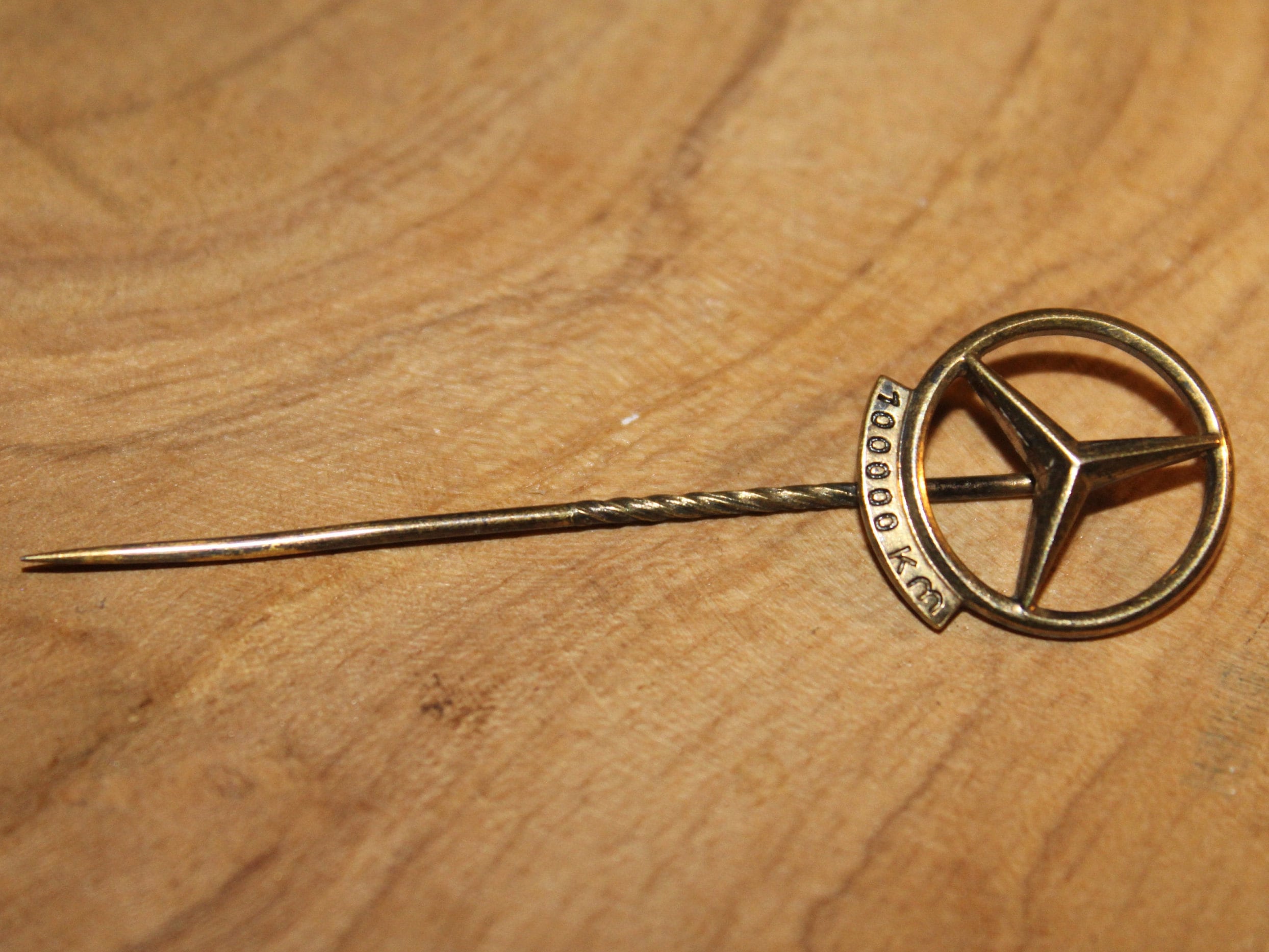 Vintage Mercedes Benz Hat Pin - 100000 Kilometer Milage Reward Badge ...