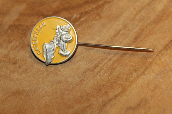 vintage caterpillar pin badge 1960's - loader bulldoz… - Gem