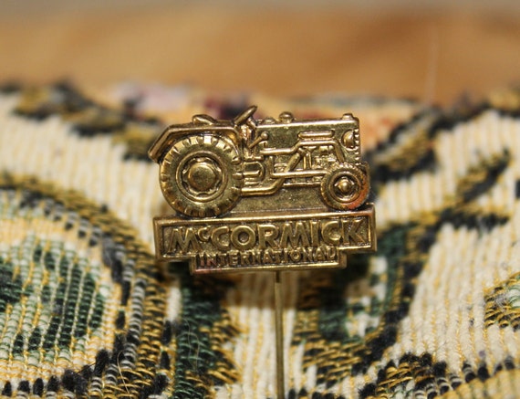 1950's mccormick deering tractor pin - international … - Gem