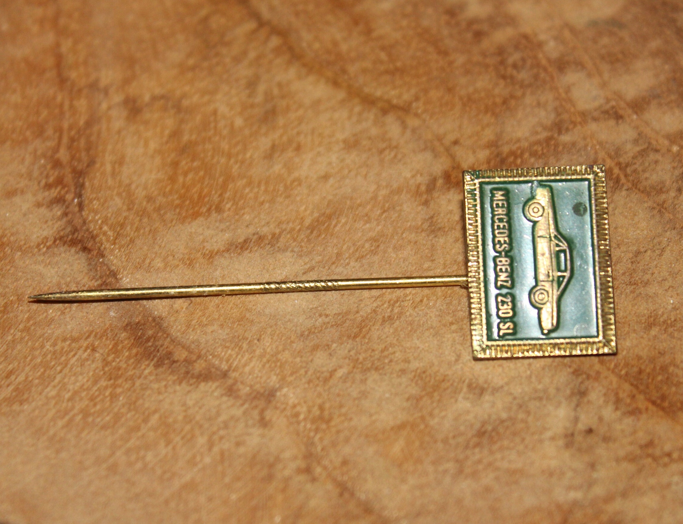 Mercedes Benz 230 SL / Vintage Pin Badge / Classic Car / Mercedes ...