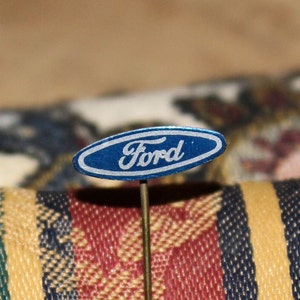 Vintage Ford Pin Badge - American Car Automotive CA 1960 - Etsy