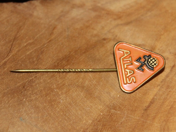 Atlas tractor pin badge - vintage construction equipm… - Gem