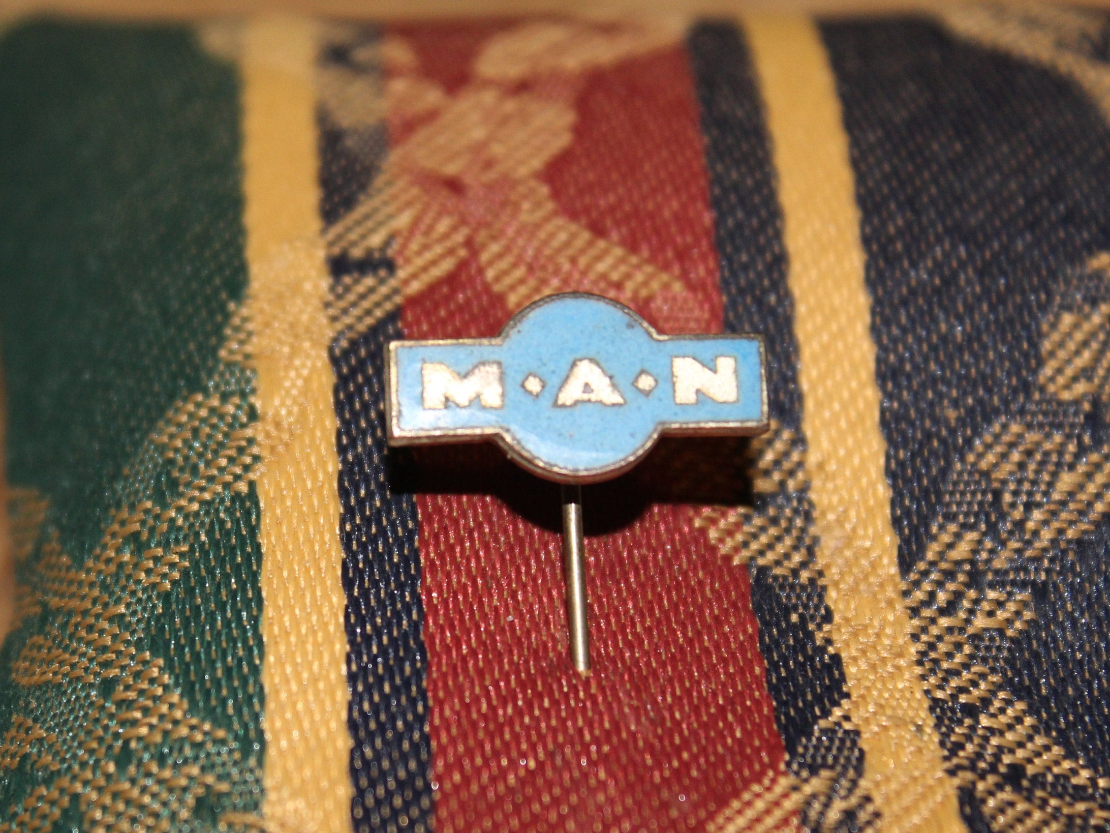 Vintage Enamel Transport Pin MAN Bus Truck Lorry Rig Transport Lapel ...