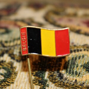 Vintaga Belgium Flag Pin - National Symbol Tourism Badge Radion - Etsy