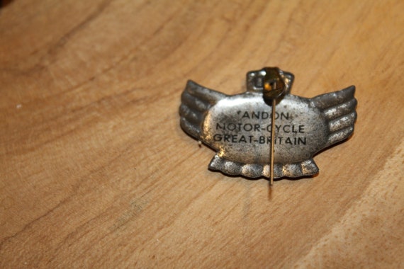 Vintage Tandon motorcycle badge - British motor pin 1… - Gem