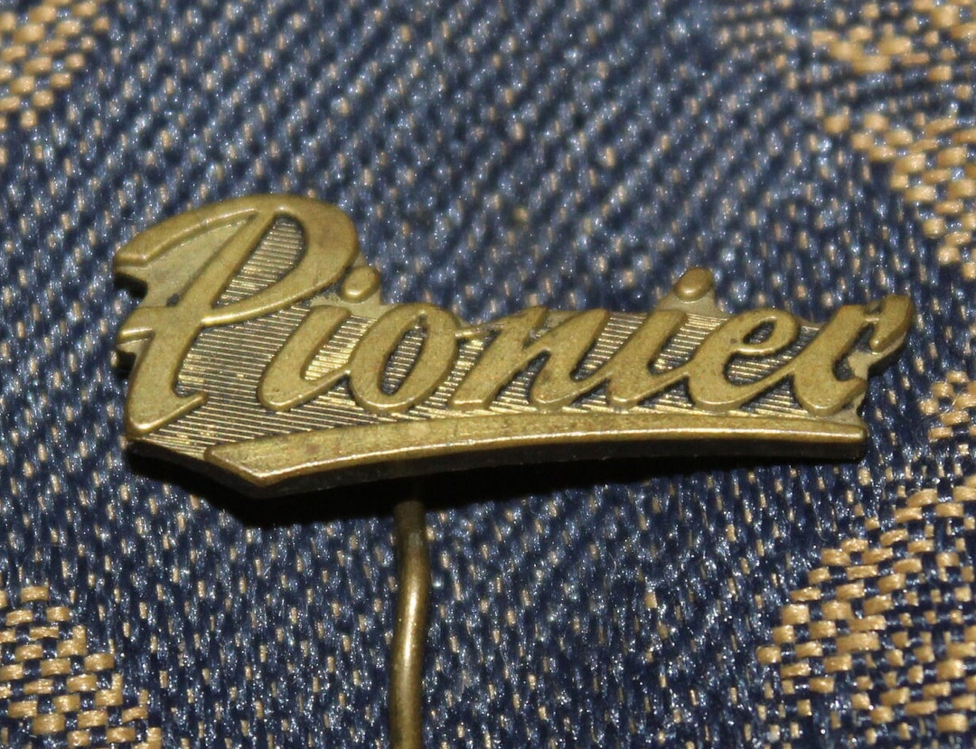 Vintage Philips Pionier Radio Pin - Early Radio Building Kit Badge - Etsy