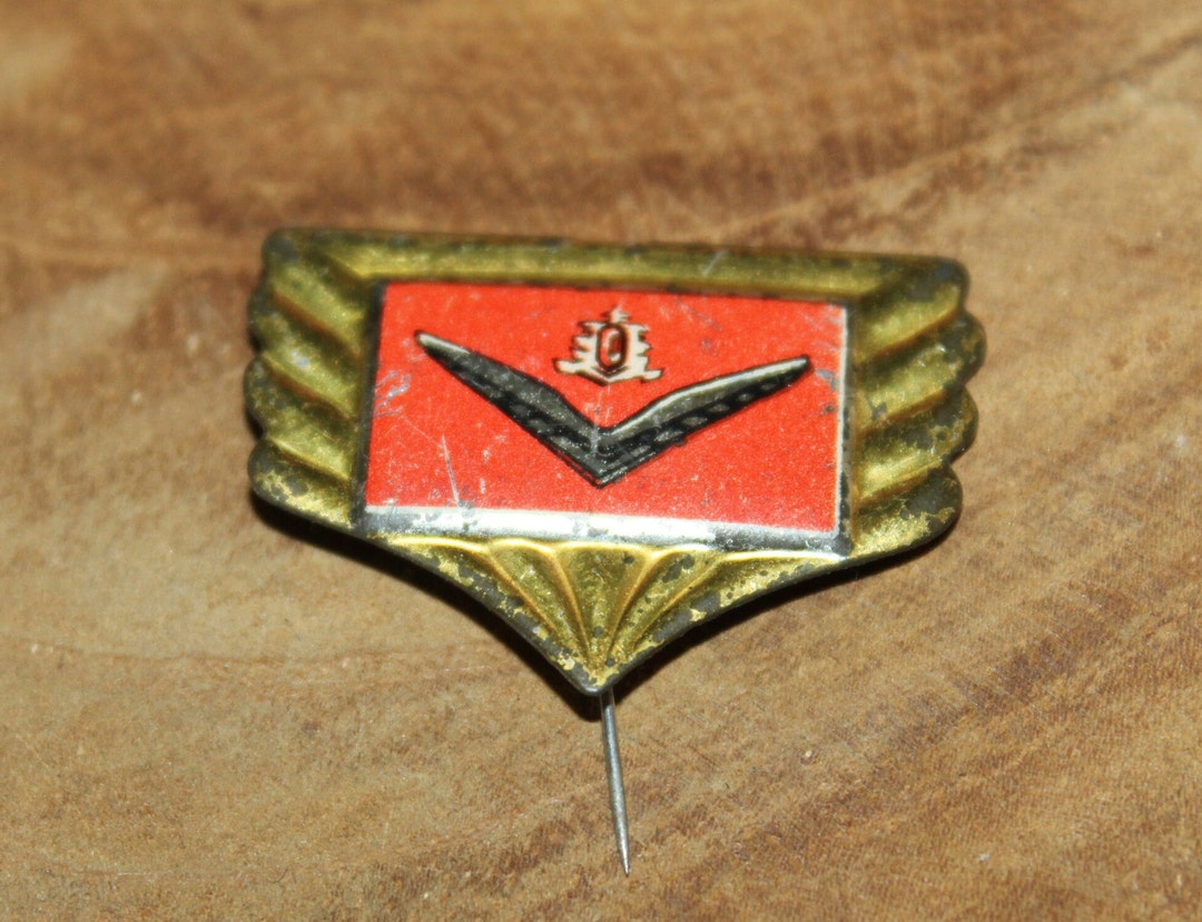 Vintage 1950s Chrysler USA Motor Car Emblem Pin - Etsy
