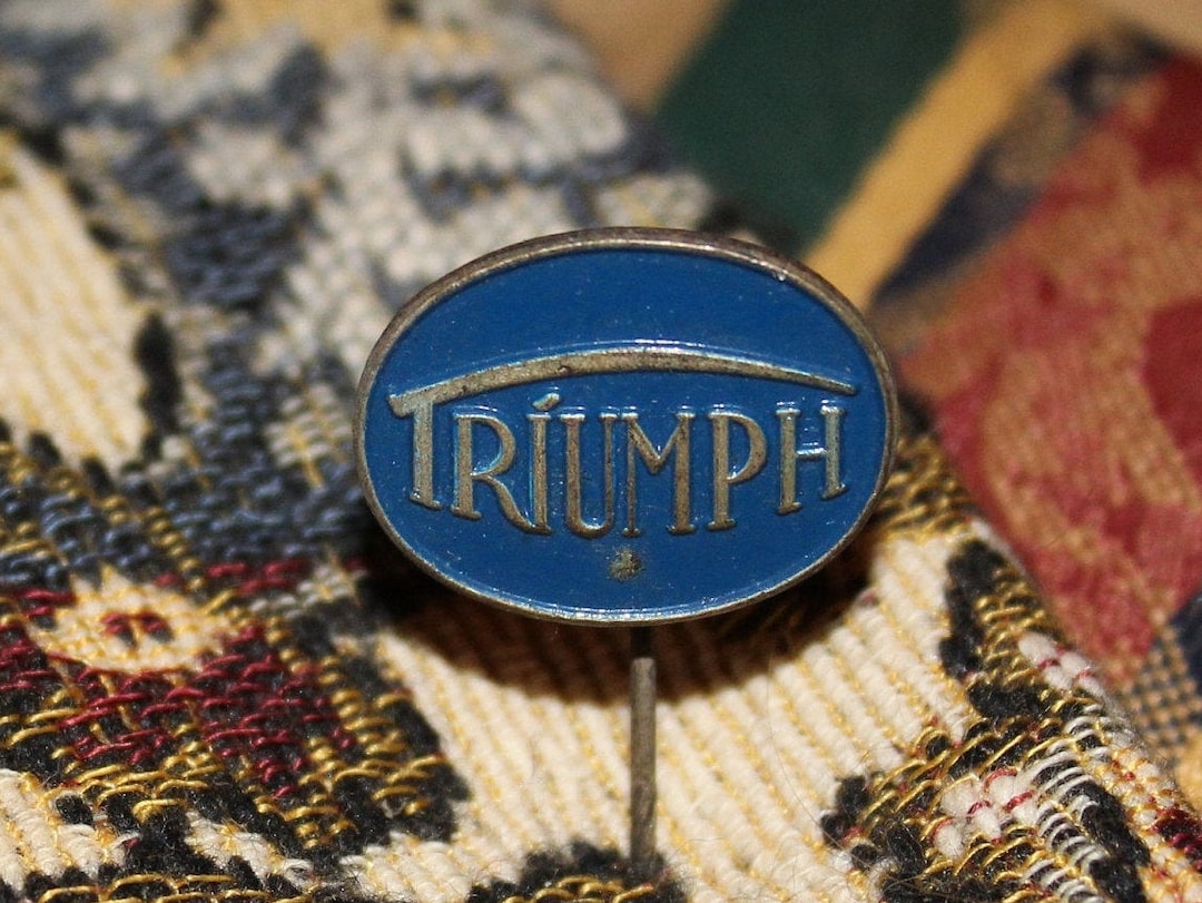 Vintage Triumph Motorcycle Pin Badge - Triumph Motor Company ...