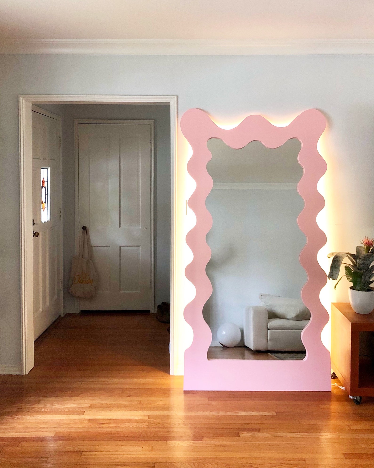 Handmade Curvy/wavy/irregular Full Length Mirror With LED | Etsy Handmade Curvy/wavy/irregular Full Length Mirror With LED | Etsy