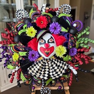 Halloween Wreath, Halloween Swags, Scary Clown Wreaths, Clown Swags ...