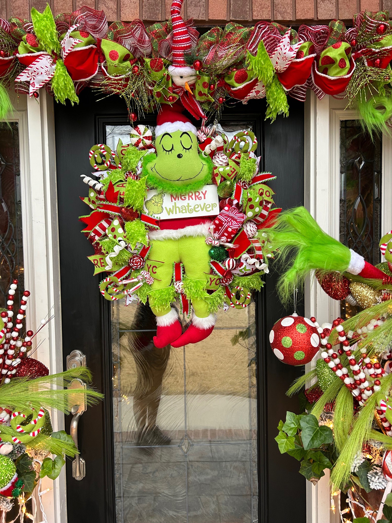 Grinch Inspired Wreaths, Grinch Swags, Grinch Decor, Grinch Decorations ...