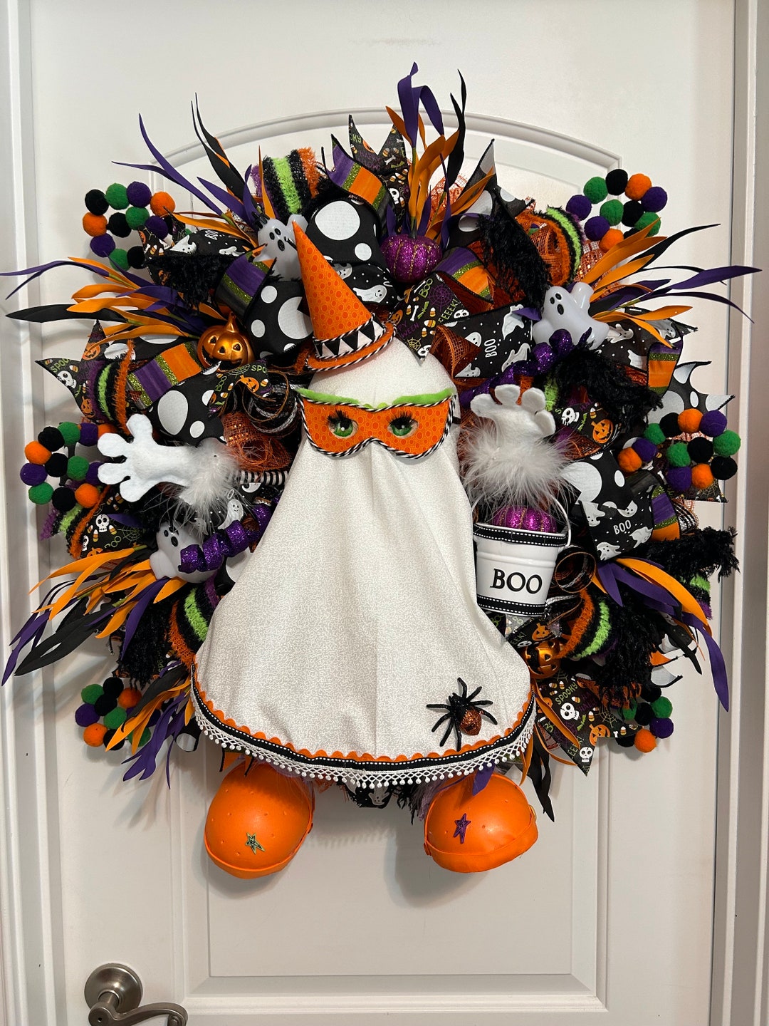 Ghost Wreath, Halloween Wreath, Ghost Swag, Halloween Swag, Ghost Decor ...