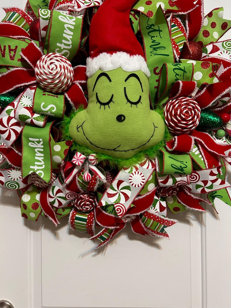 Grinch Inspired Wreaths, Grinch Swags, Grinch Decor, Grinch Decorations ...