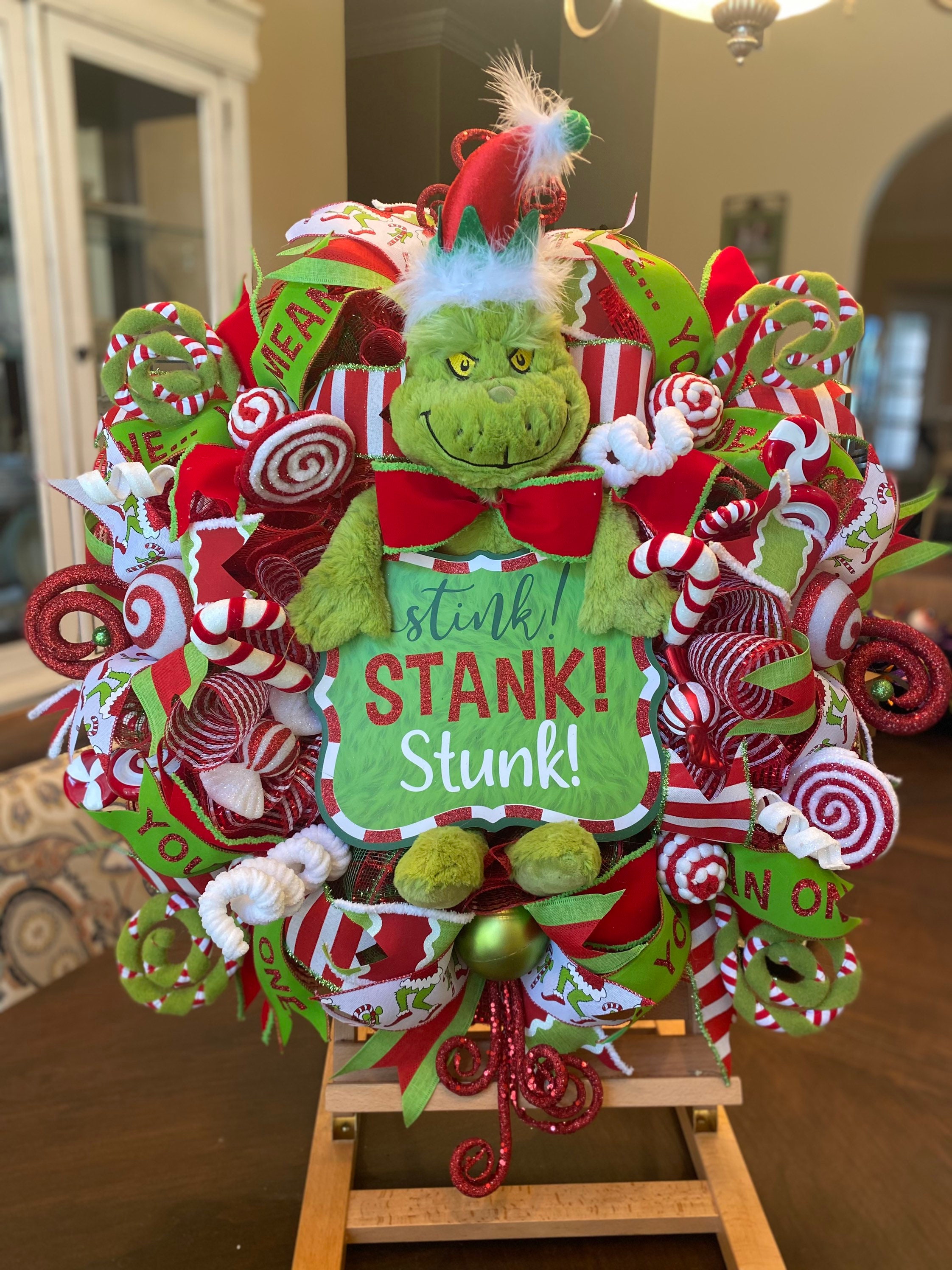 Grinch Inspired Wreaths, Grinch Swags, Grinch Decor, Grinch Decorations ...