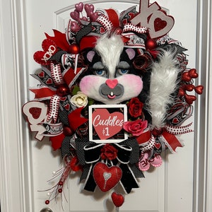 Skunk Wreath, Skunks, Valentine’s Day Wreaths, February 14th Attachment ...
