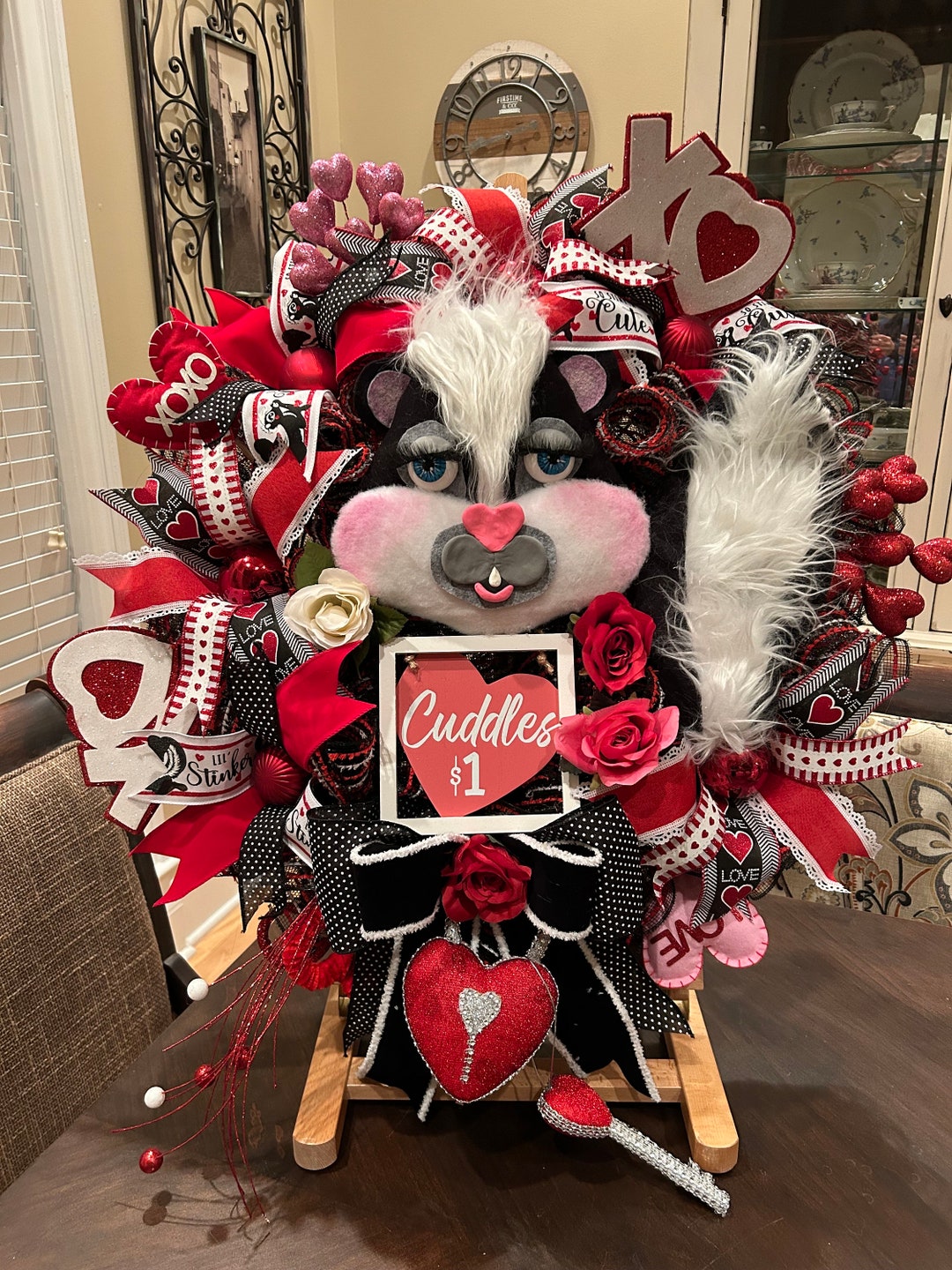 Skunk Wreath, Skunks, Valentine’s Day Wreaths, February 14th Attachment ...