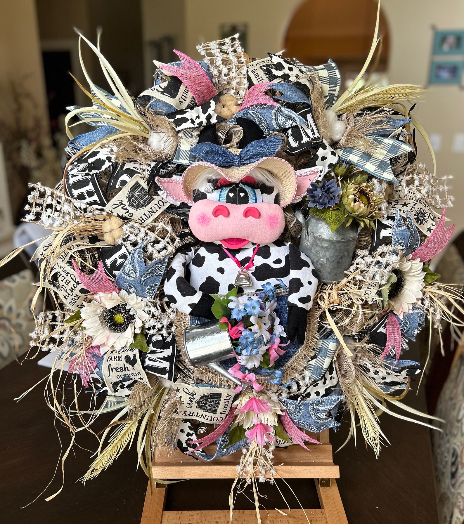 Farmhouse Wreaths, Farmhouse Swags, Cow Wreaths, Cow Swags, Farmhouse ...