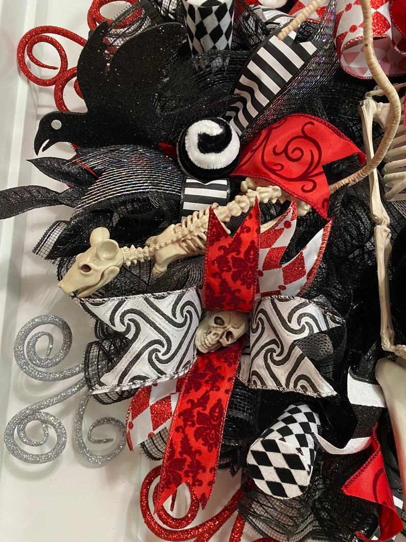 Halloween Skeleton Wreath Skull Wreath Skeleton Swag Skull - Etsy