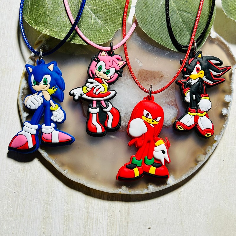 Shadow the Hedgehog Necklace - Etsy