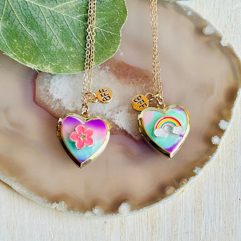 Love Locket Necklace - Etsy