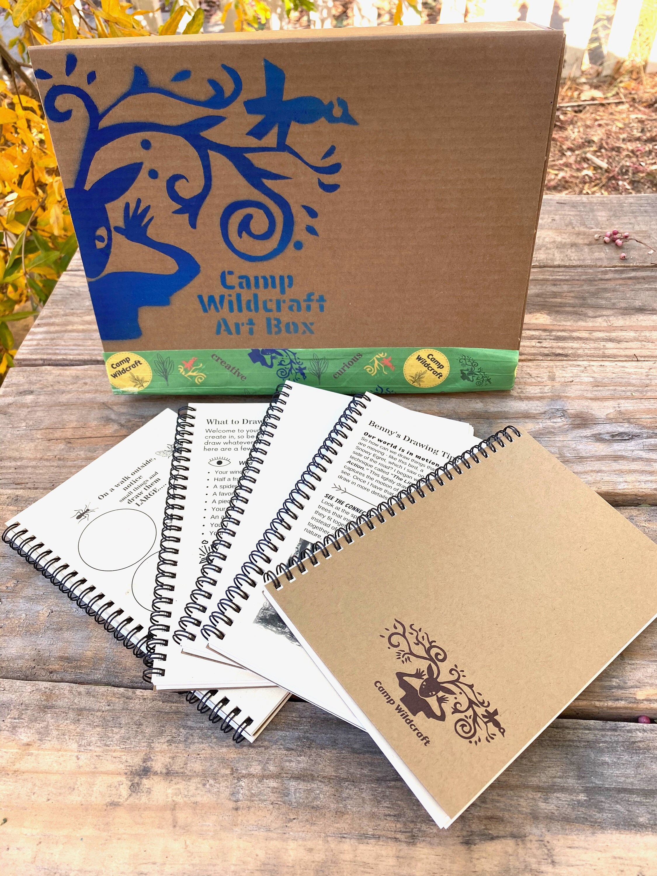 Camp Wildcraft Art Box: at Home in the Wildamate Painting & Sketchbook ...