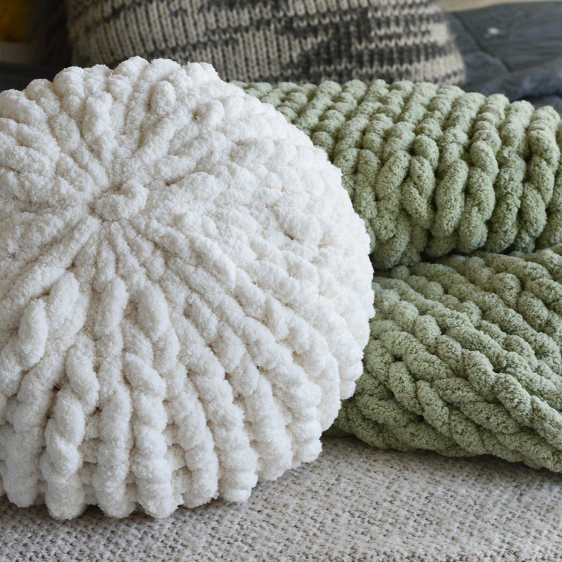 Round Pillow - Etsy