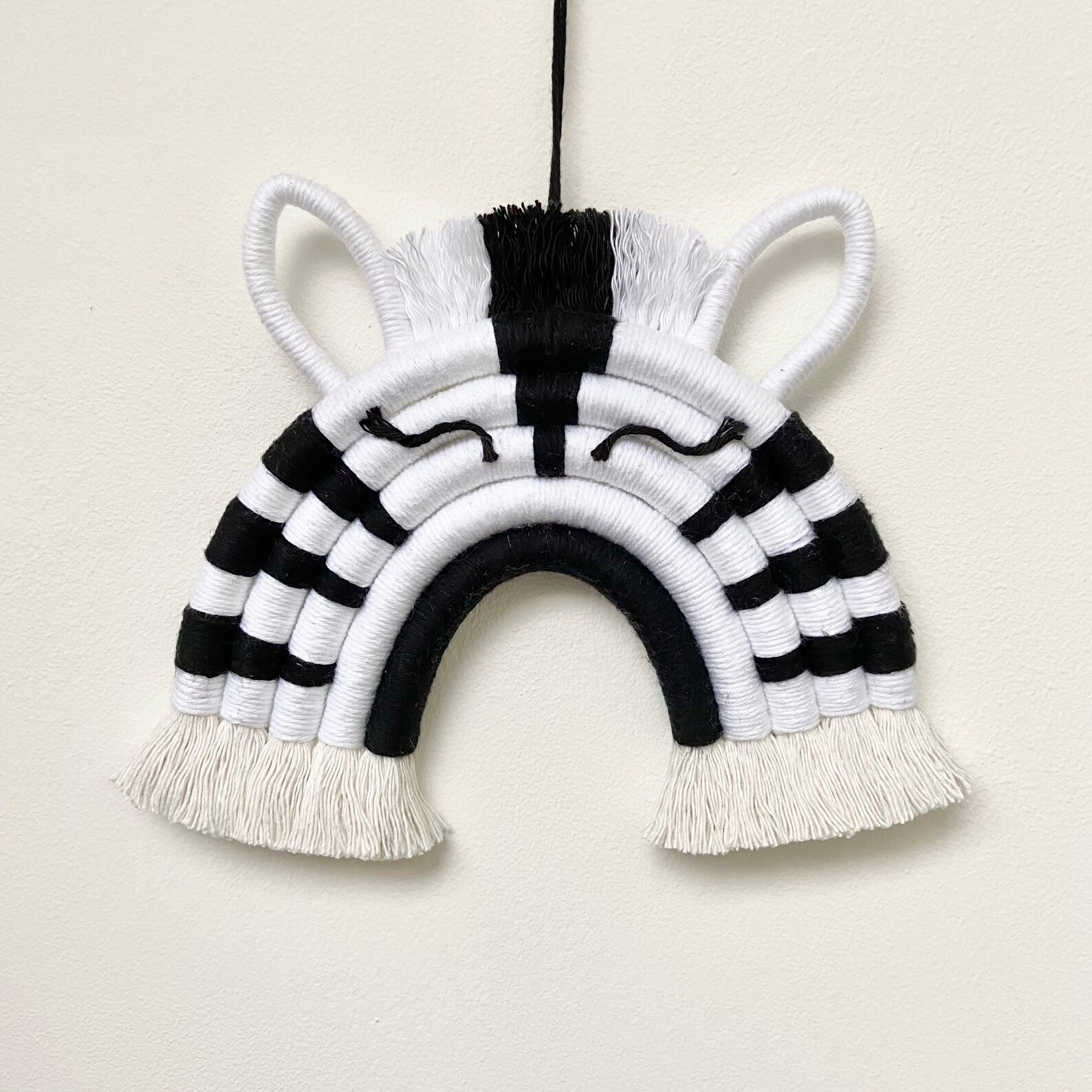 Zebra Macrame Wall Hanging / Zebra Nursery Decor / Animal - Etsy UK