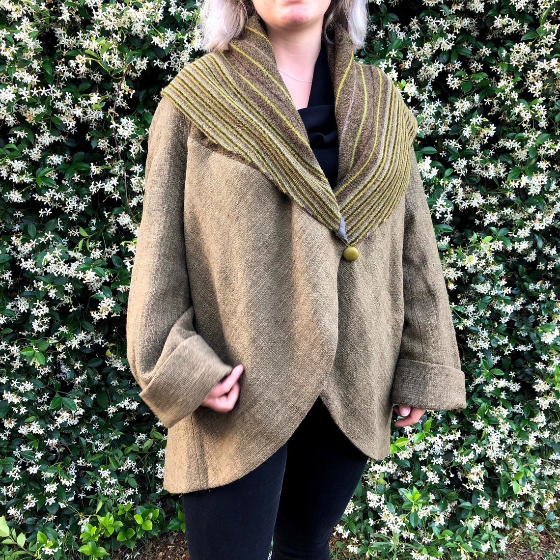 Abrigo Tejido En Telar En Lana De Oveja Y Alpaca Alpaca and Sheep Wool ...