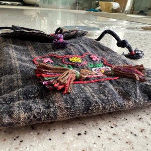 Handmade Crossbody Bag With Traditional Chinese Design / Traditional ...