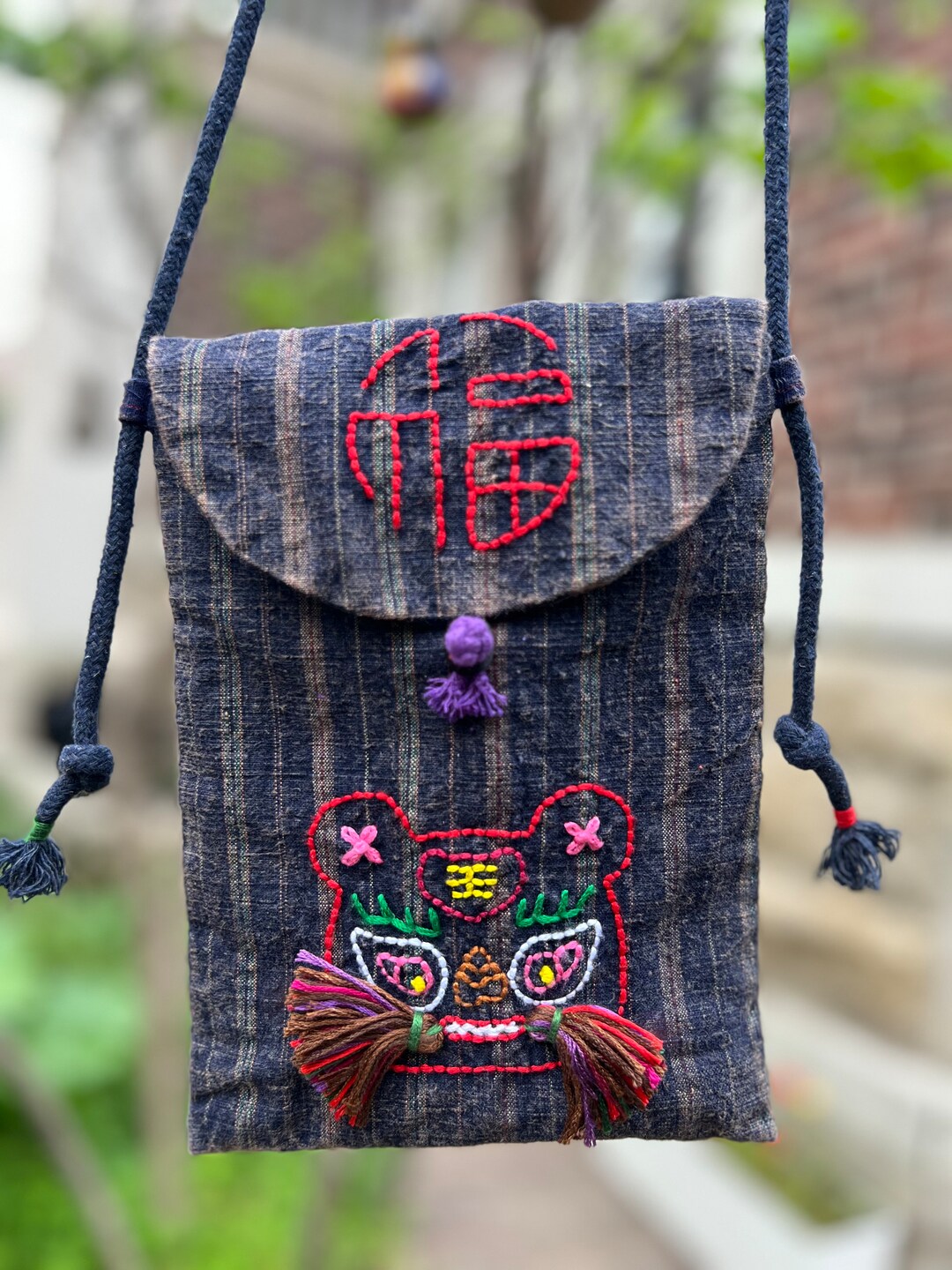 Handmade Crossbody Bag With Traditional Chinese Design / Traditional ...