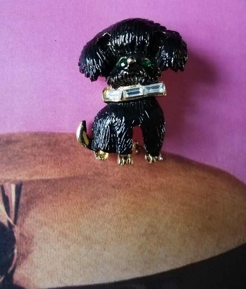 1960年代の犬のブローチ - Etsy 日本