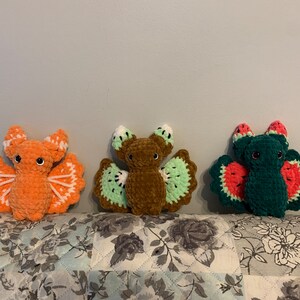 Kiwi Fruit Bat Crochet Pattern - Etsy