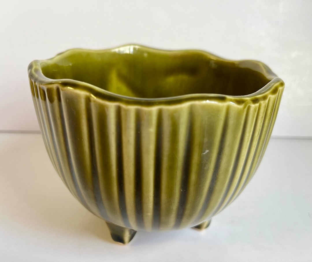 Vintage Mccoy Round Ribbed Pottery Planter 612 Avocado Green Decor ...