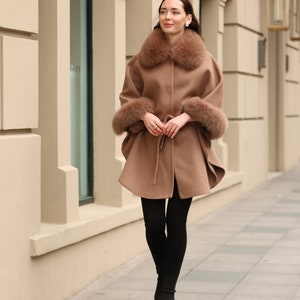 Caramel Suri Alpaca Wool Cape With Fox Fur Trim | Women’s Stylish Cape ...