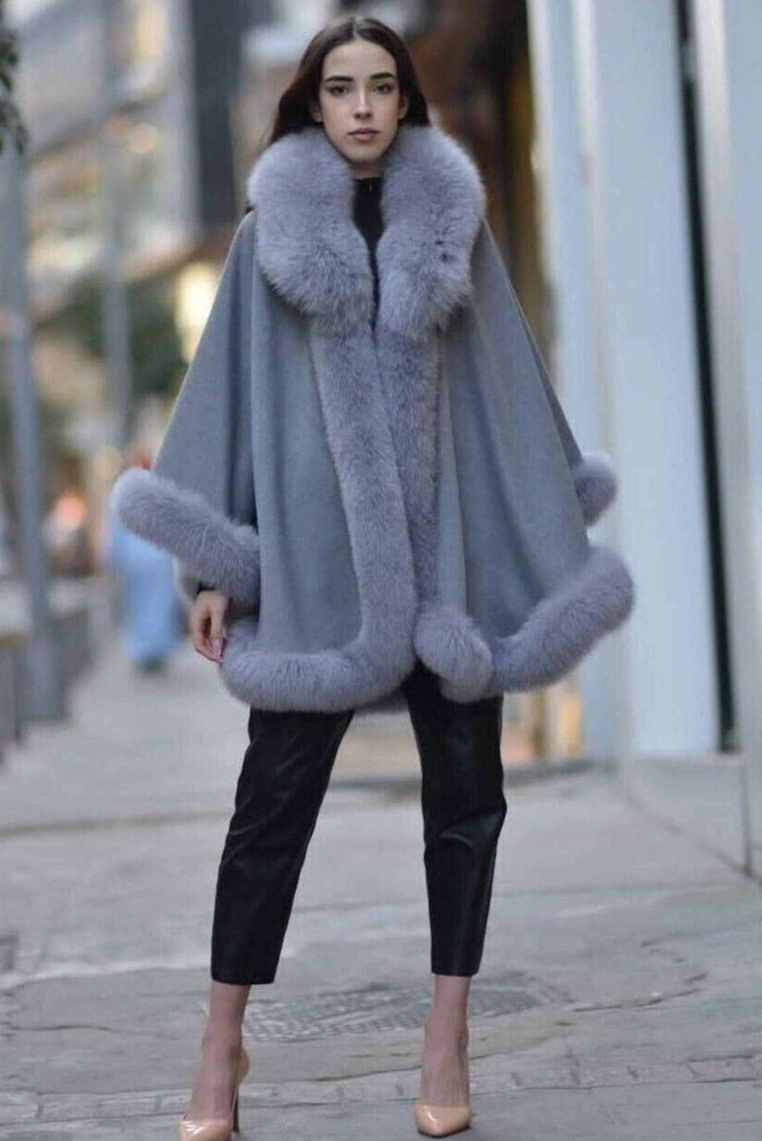 Luxurious Winter Gray Cashmere Cape With Fox Fur Trim One Size Fits All ...