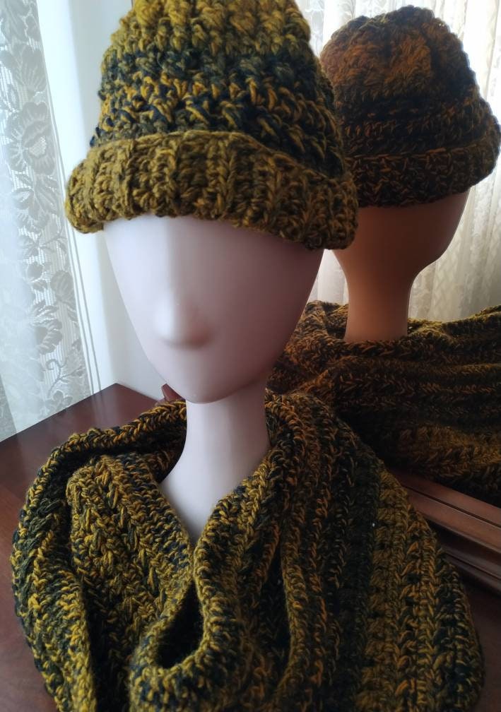 Handmade by Crochet Chunky Infinity Scarf and Hat in an - Etsy
