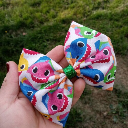 Baby Shark Bow | Etsy
