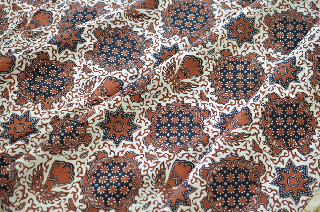 Javanese Indonesian Batik Tulis Hand Drawn Stamped Brown Classic ...