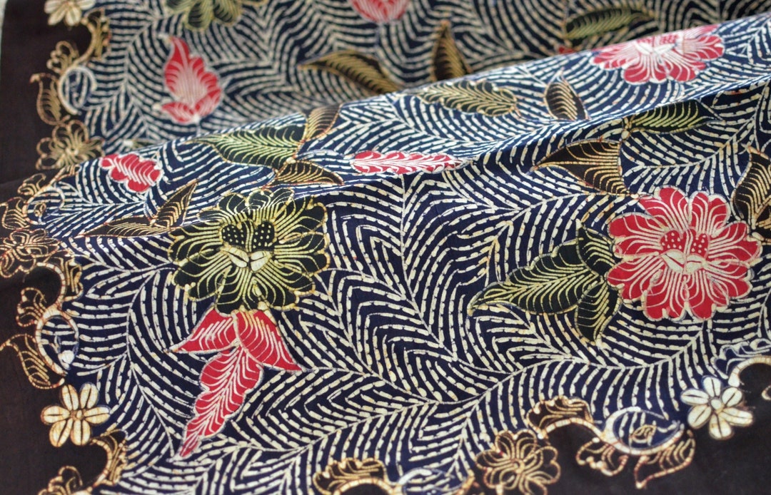 Madura Batik Hand Drawn Fabric Indonesian Sarong Peranakan Balinese ...