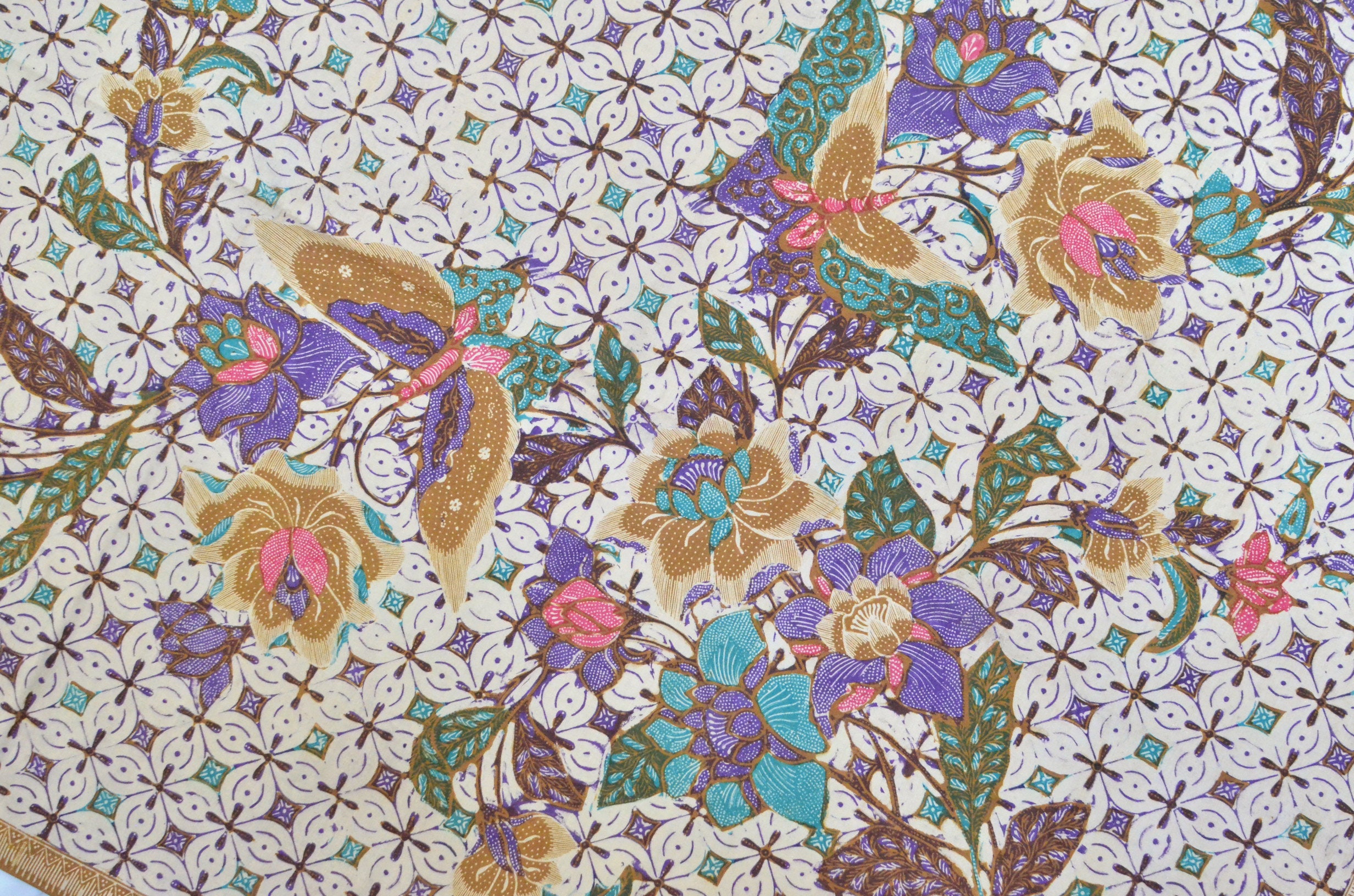 1950's Djawa Baroe Vintage Indonesian Batik Fabric Hand Drawn Wax ...